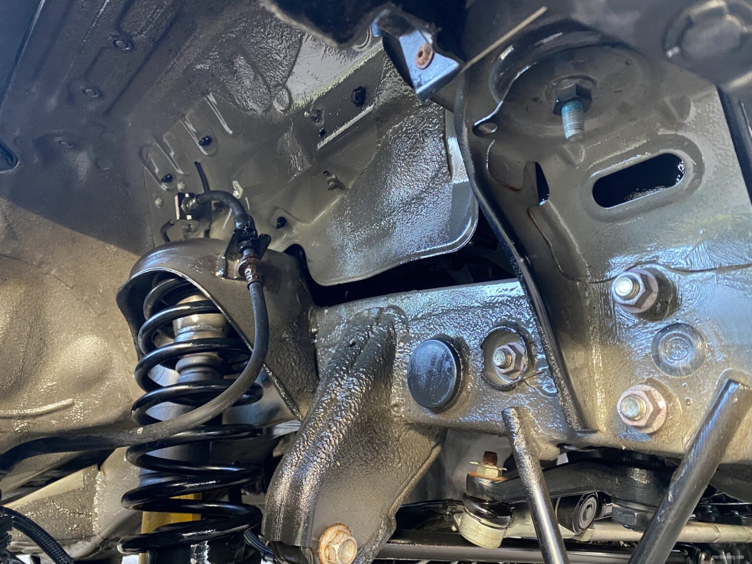 How to protect the underbody of a Suzuki Jimny