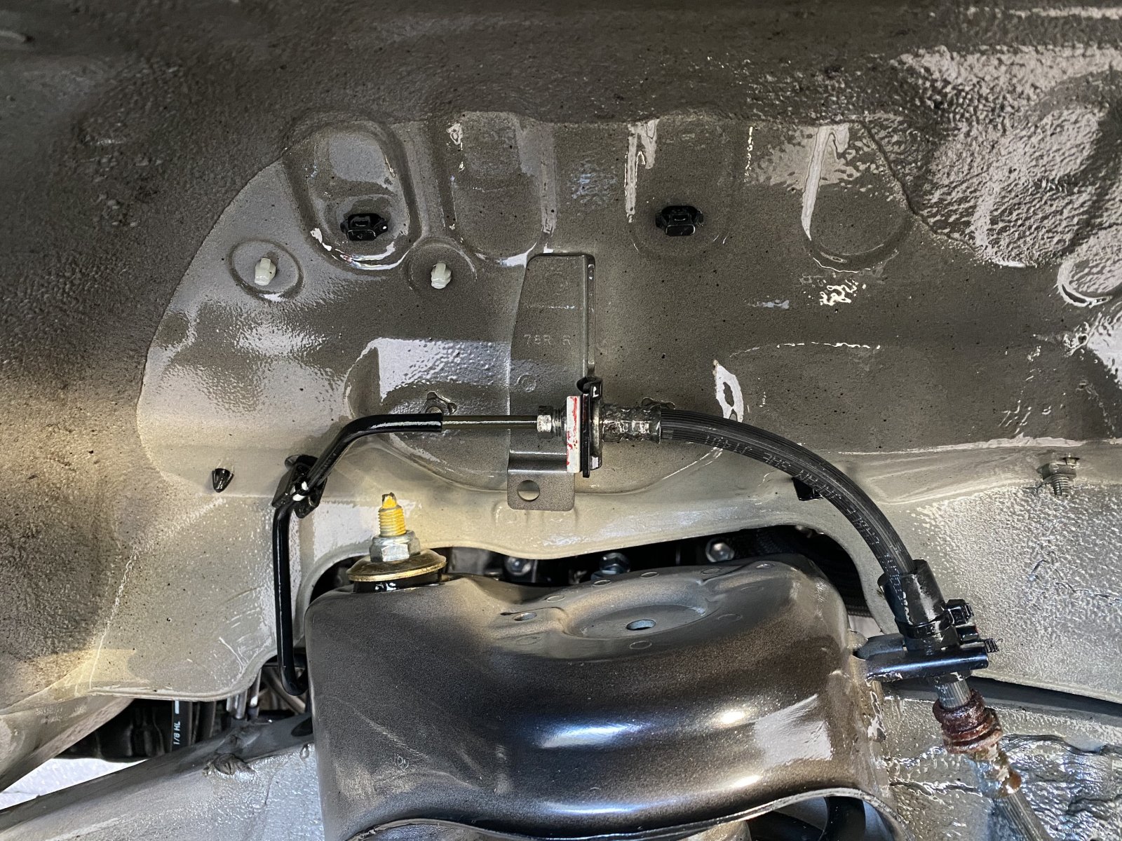 How to protect the underbody of a Suzuki Jimny